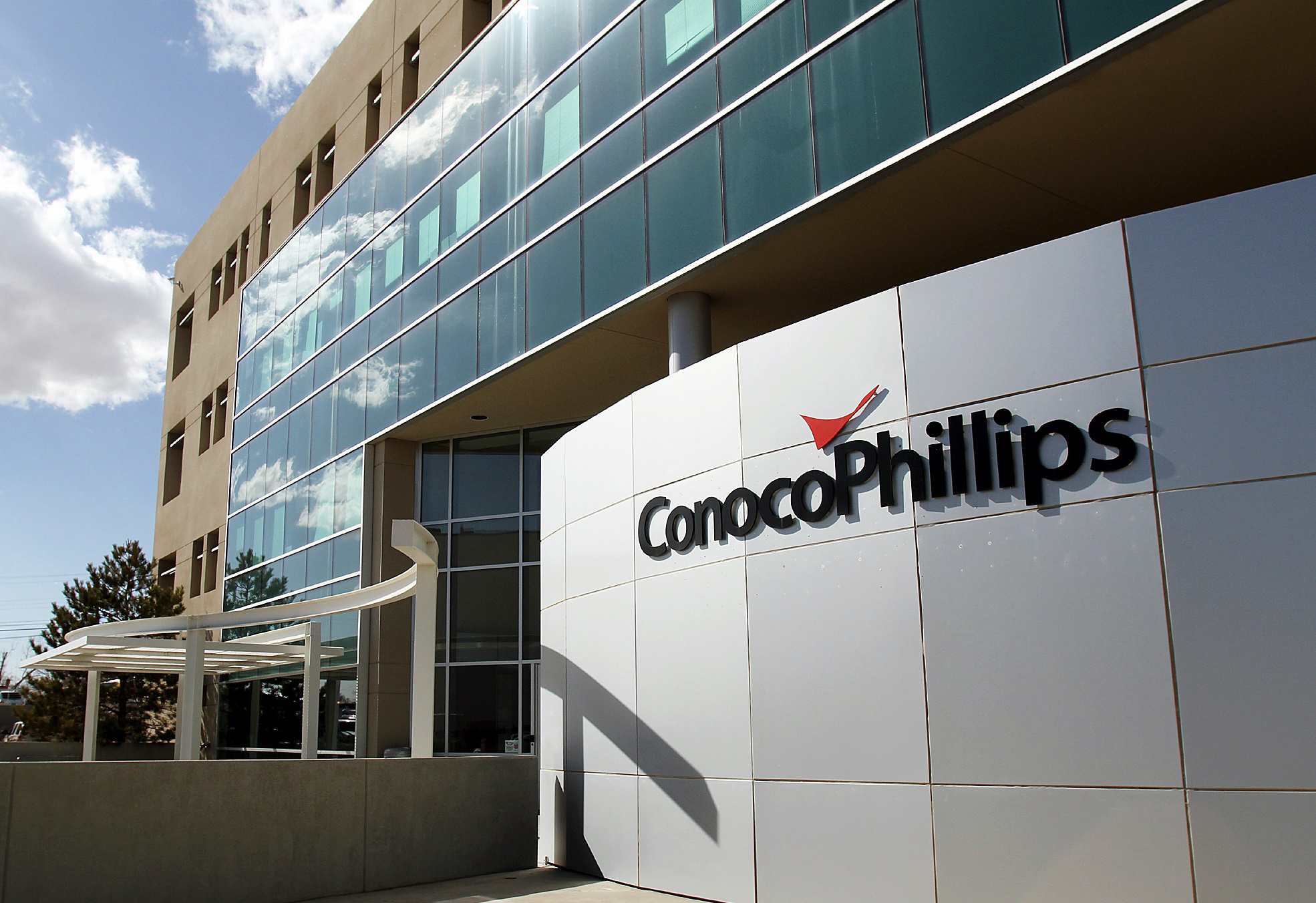 ConocoPhillips achève la vente de blocs d'exploration au large du ...