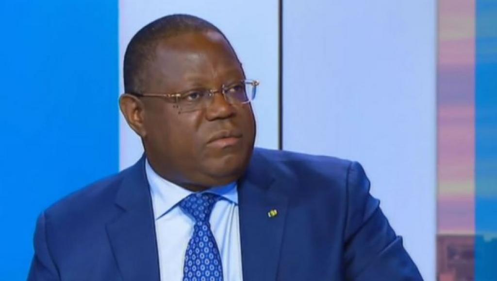 Gabon : le Premier ministre rend son tablier après 17 mois à la ...