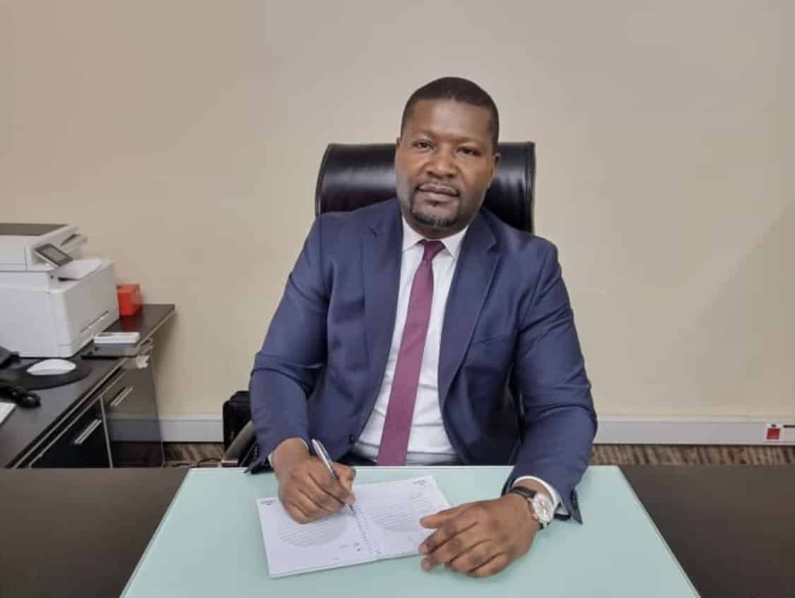 Médard Kengne Kamga aux commandes de la SAAR Assurances Sénégal ...