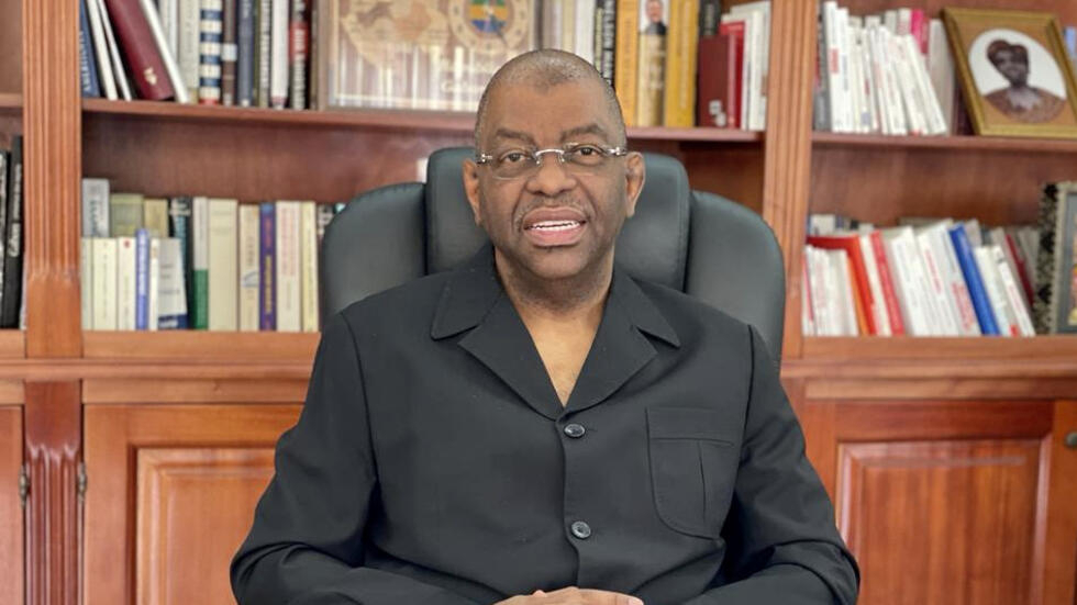 Gabon : Alexandre Barro Chambrier nommé vice-Premier ministre en charge de la planification ...