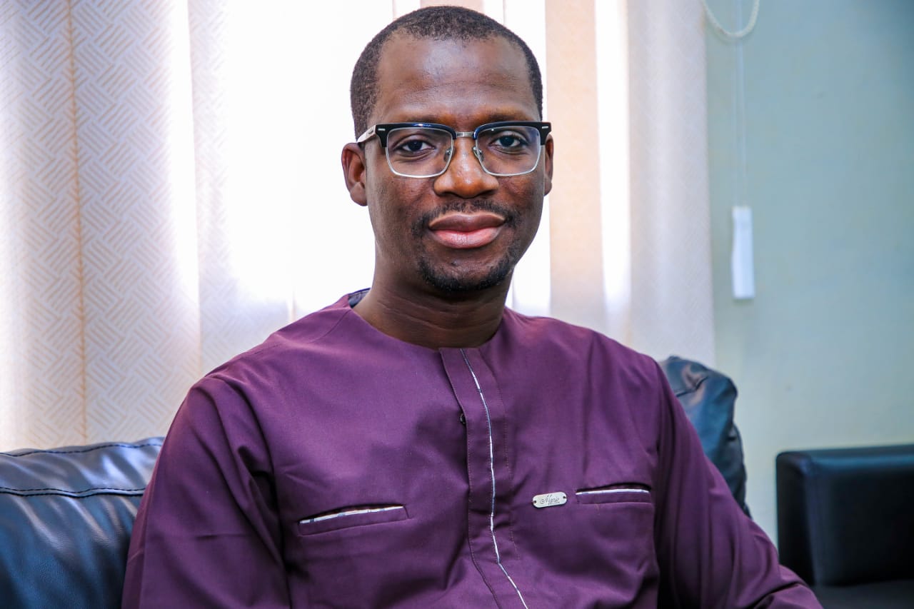 Le Burkinabé Jules Tapsoba rejoint Afreximbank après le FMI | Financial ...