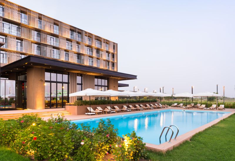 DFC renforce son soutien au projet emblématique VACAP - MARRIOTT au ...