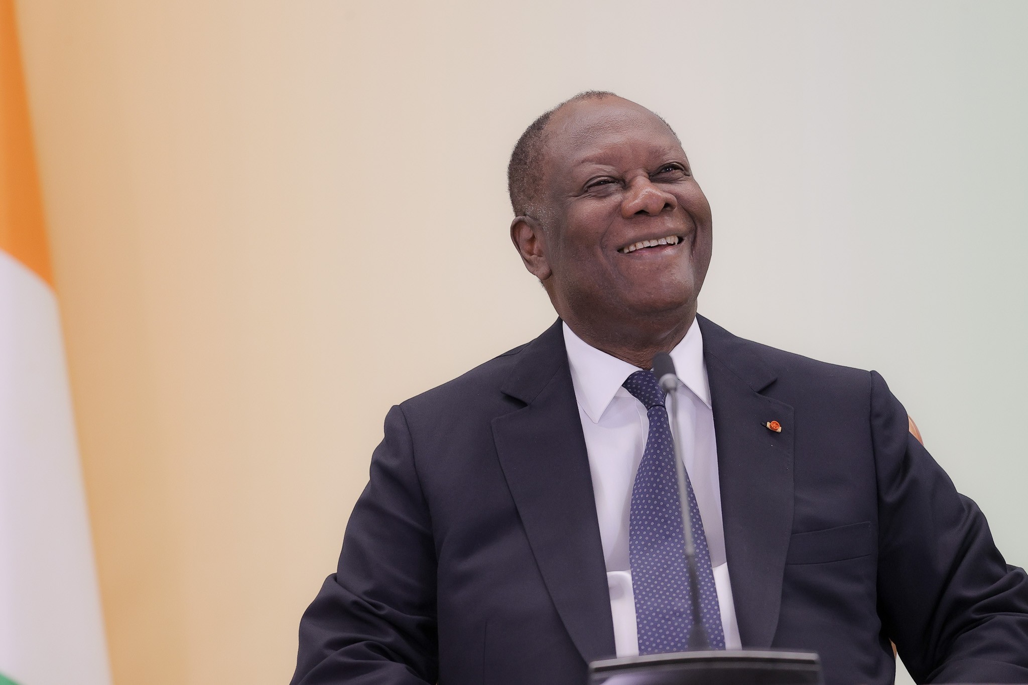 Côte d’Ivoire : le président Alassane Ouattara prête serment pour le ...