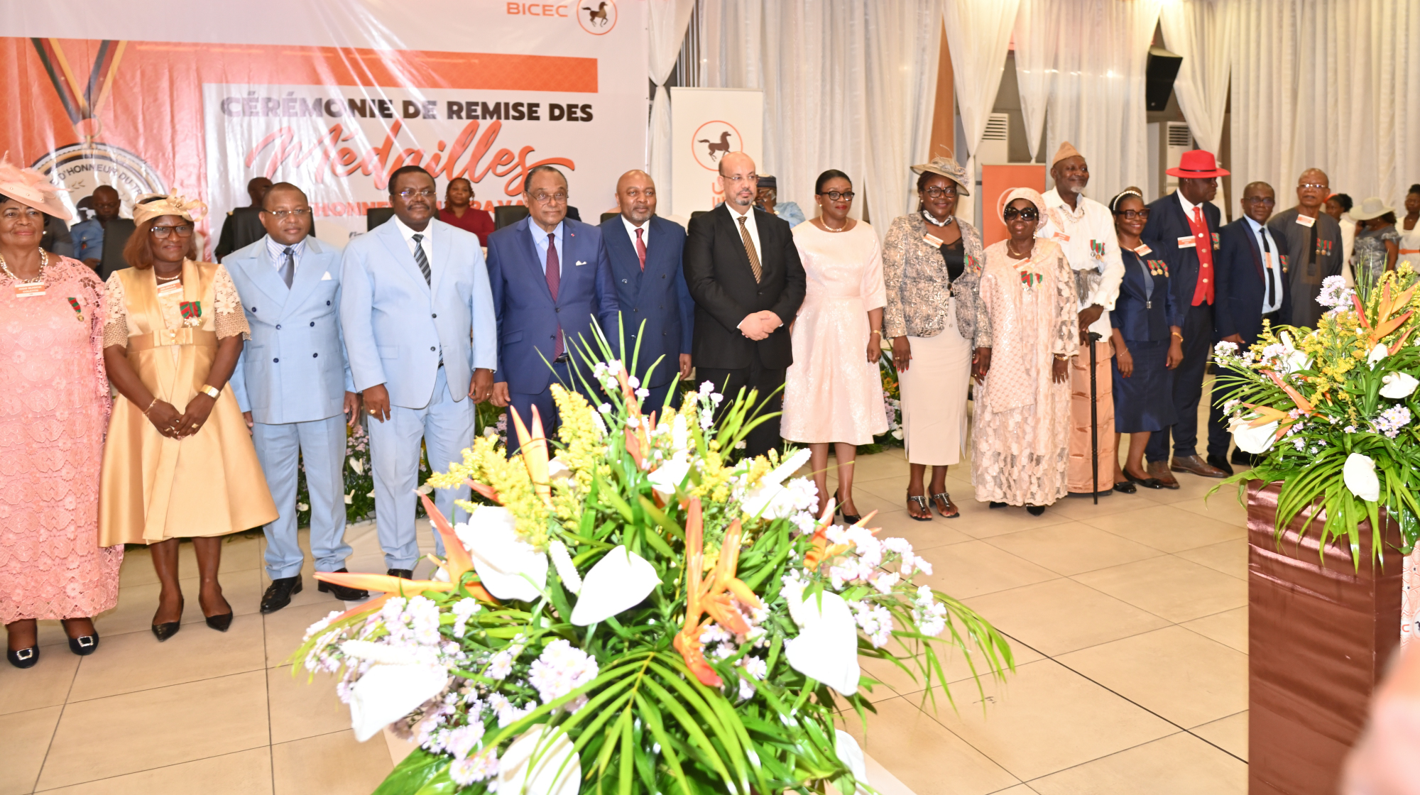 La Banque Internationale du Cameroun pour l'Épargne et le Crédit ...