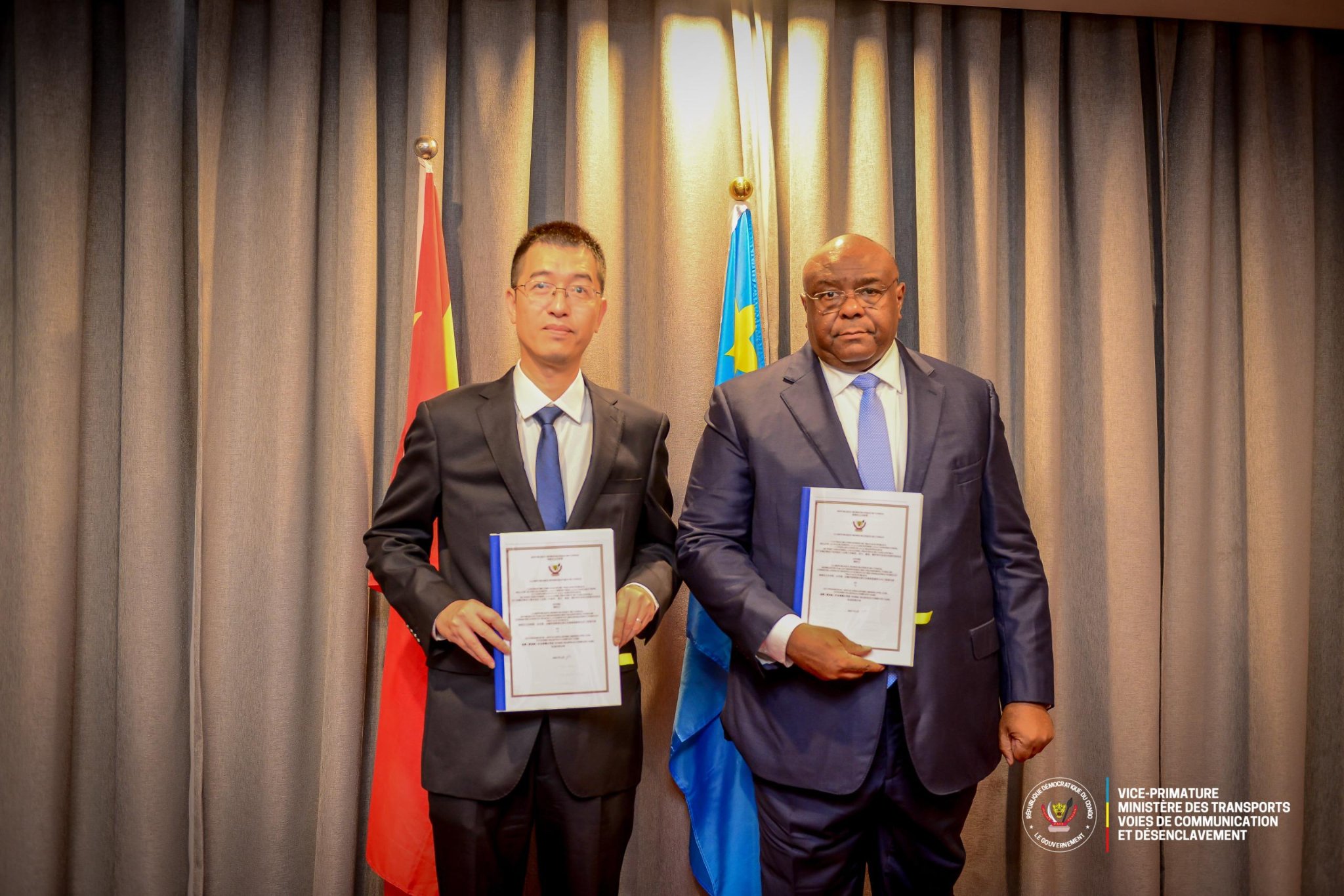 RDC : un contrat de 70 millions USD pour moderniser le port de Kalemie ...