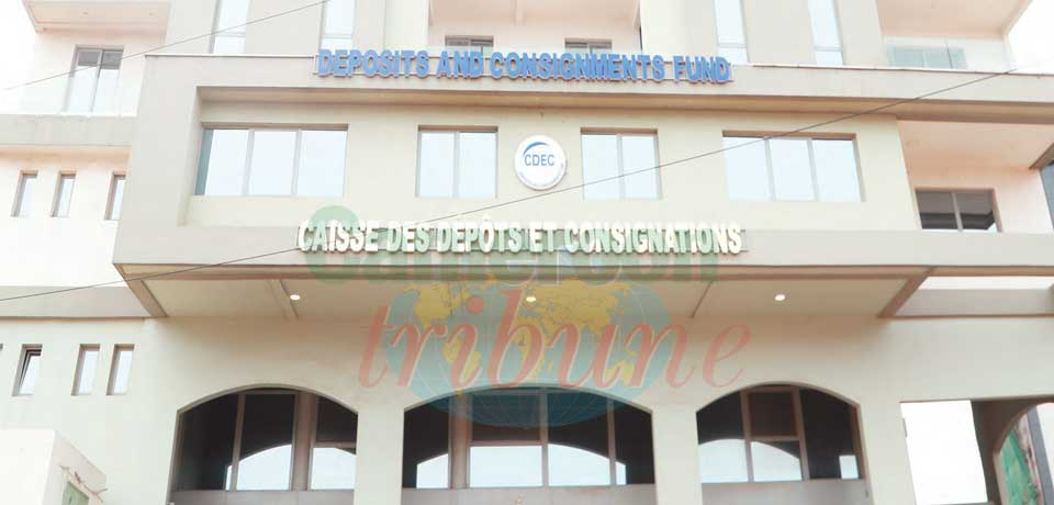 Cameroun : Alerte sur le système bancaire, la COBAC saisit le ...